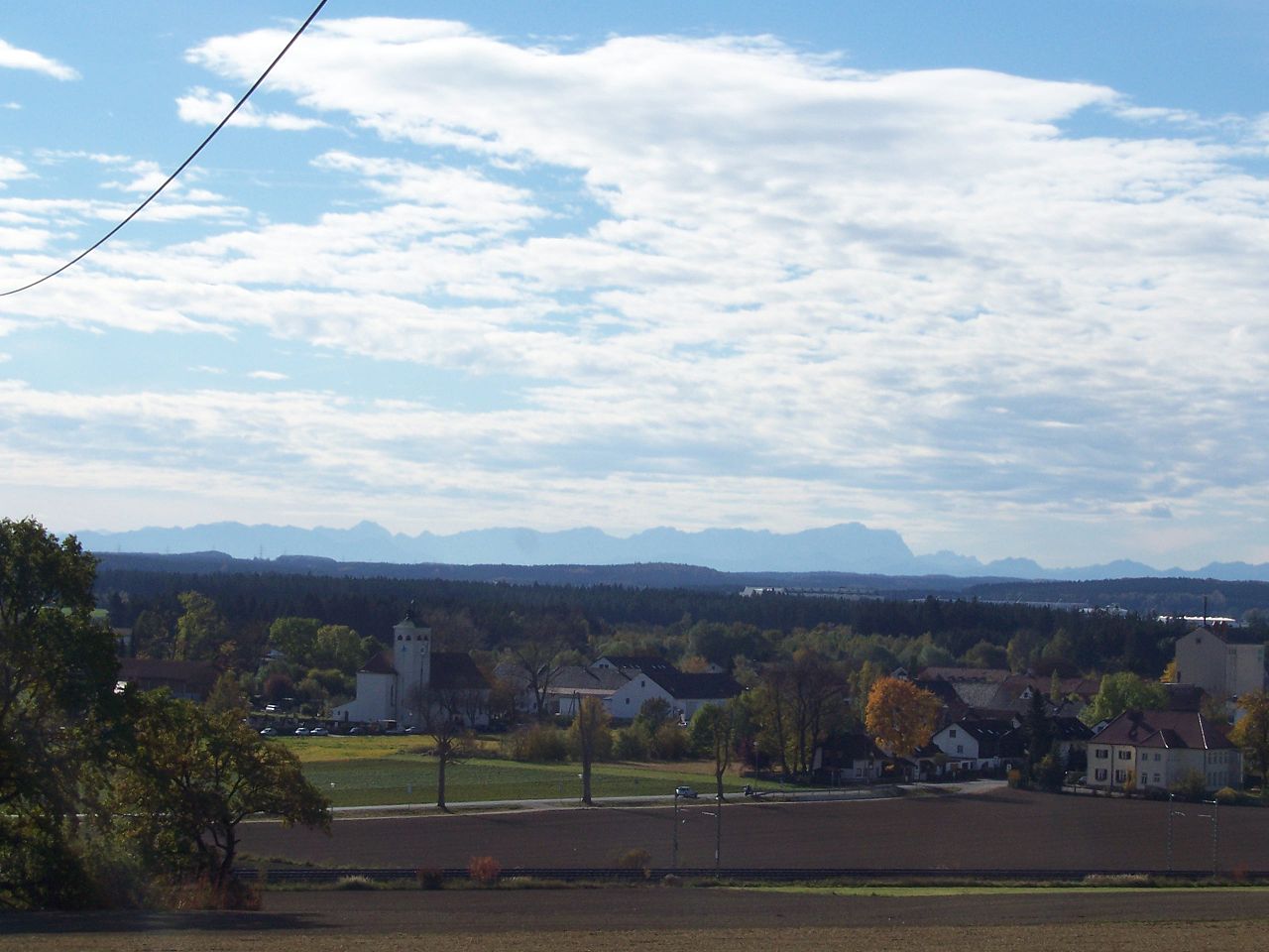 Gilchinger Zeitreise (rote Route) zur Keltenschanze und durchs ...