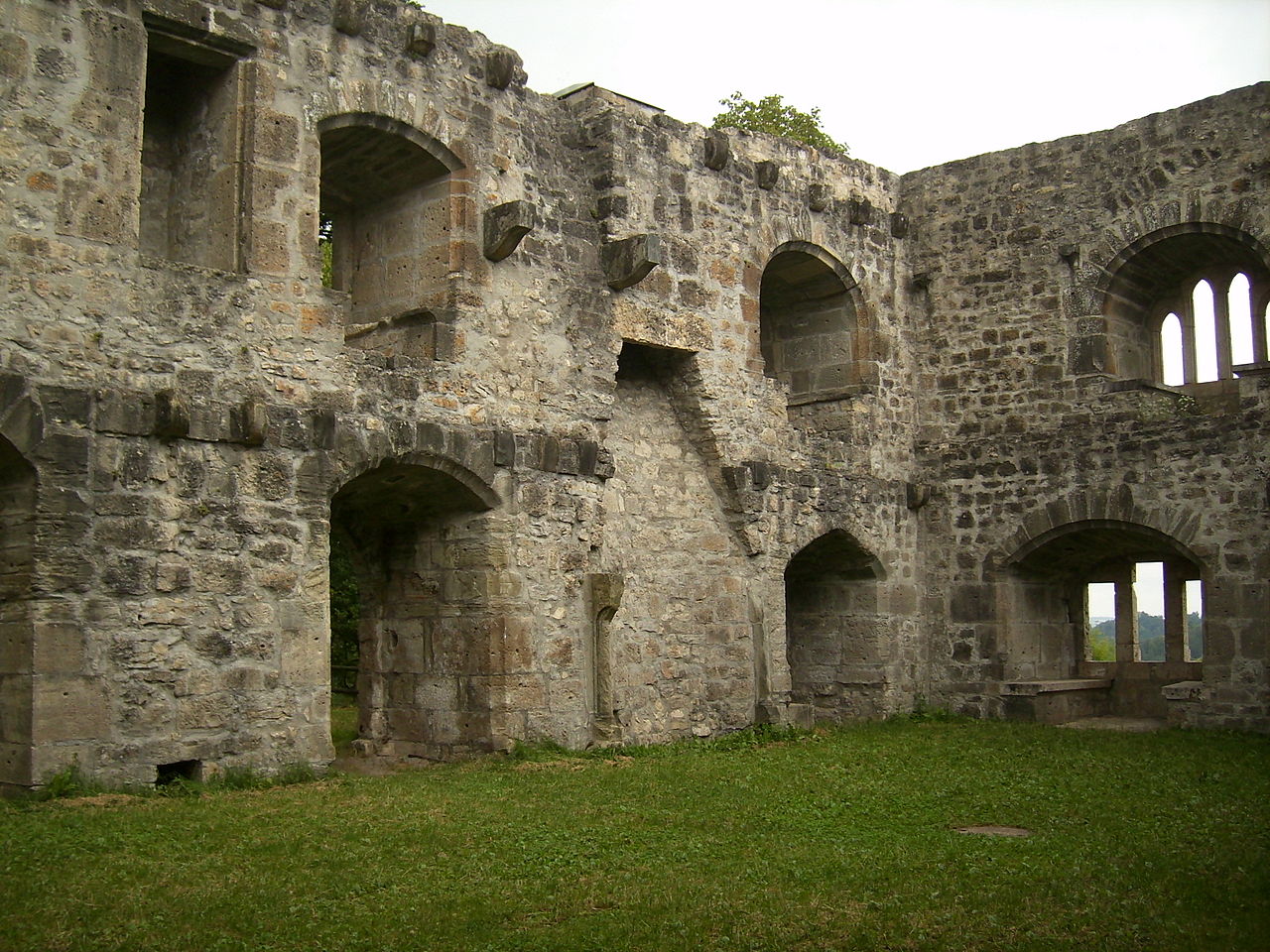 Paradiestour Burgruine Albeck | GPS Wanderatlas