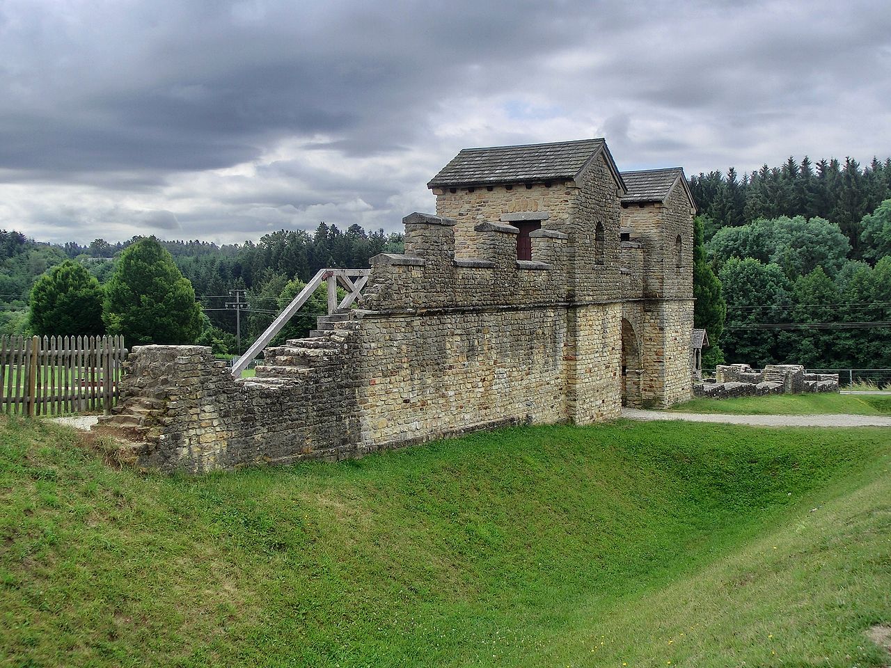 Limes-Rundtour von Welzheim zum Aichstruter Stausee (Idyllische Straße ...