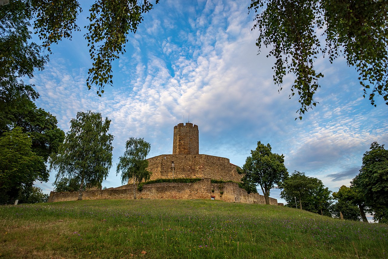 Burg Steinsberg Rundwanderung: Zum Kompass des Kraichgaus | GPS Wanderatlas