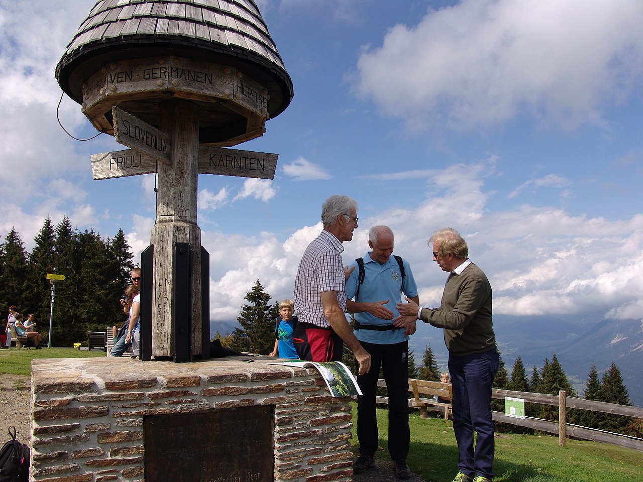 Rundtour zum Dreiländereck Österreich-Italien-Slowenien | GPS Wanderatlas