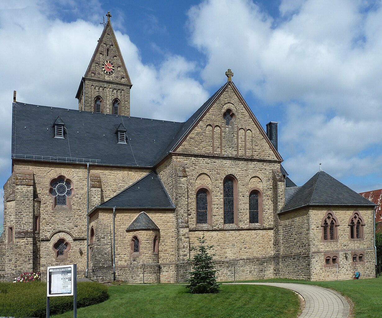 Bitburger Landgang zum Trindel: Rundweg um Badem | GPS Wanderatlas