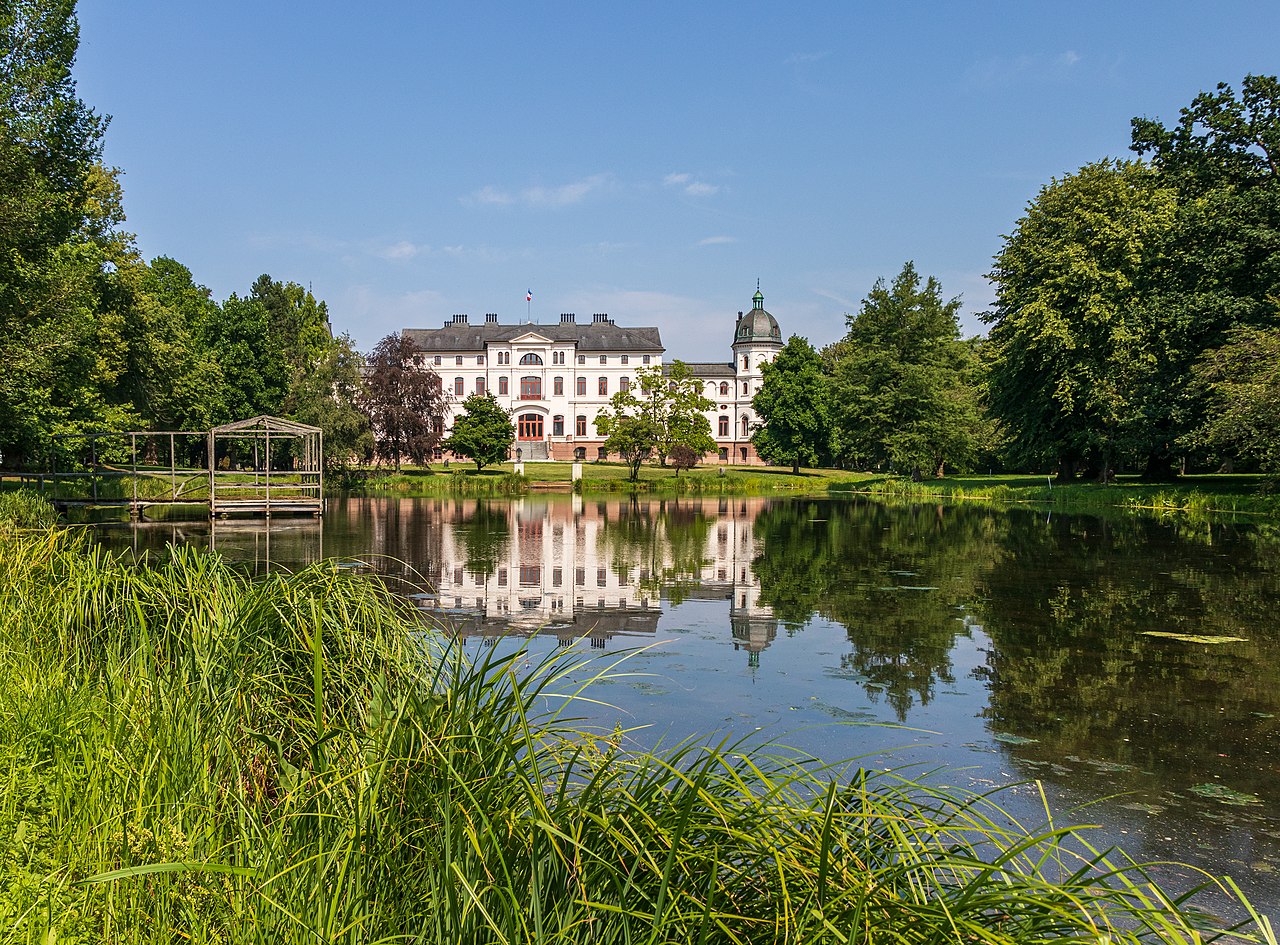 Selenter See und Gut Salzau Tour | GPS Wanderatlas